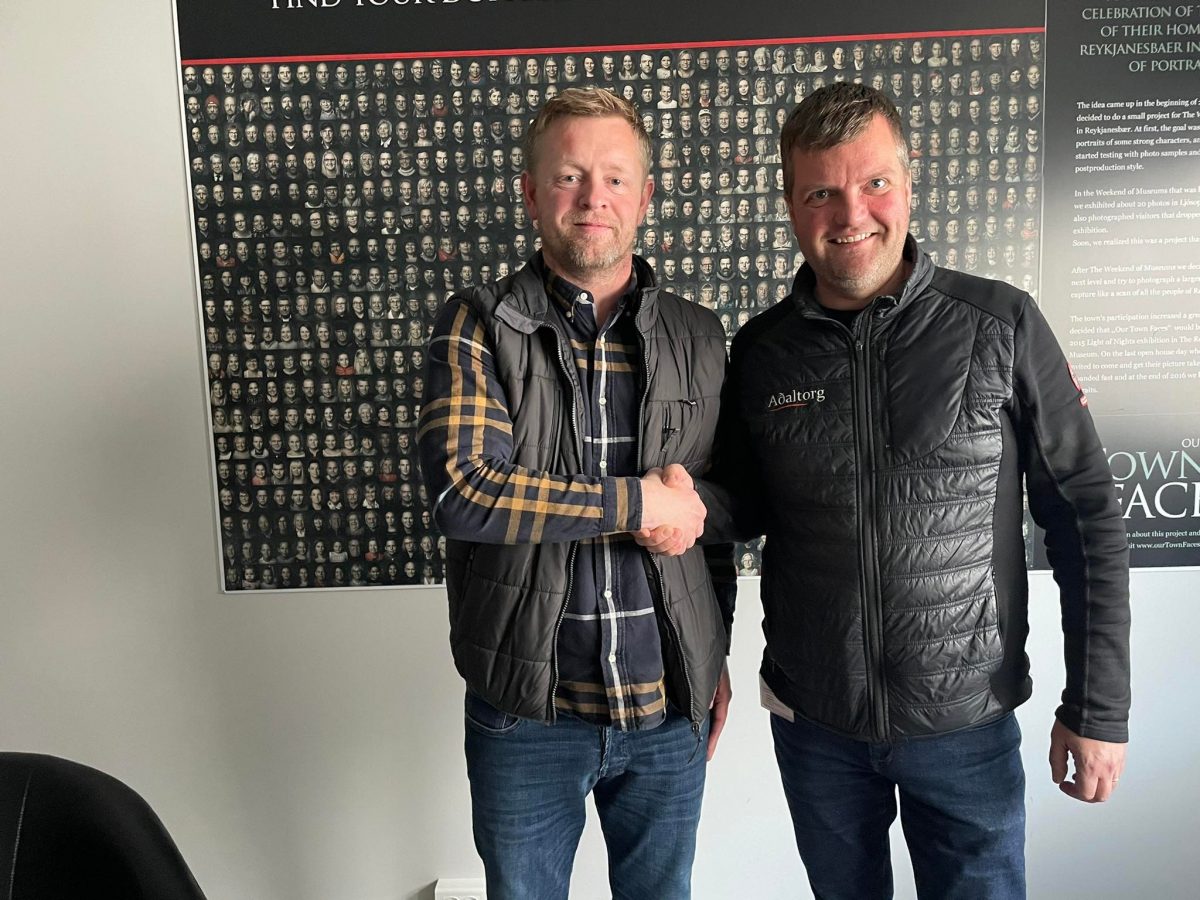 Njarðvík og Aðaltorg framlengja samstarfinu | Ungmennafélagið Njarðvík